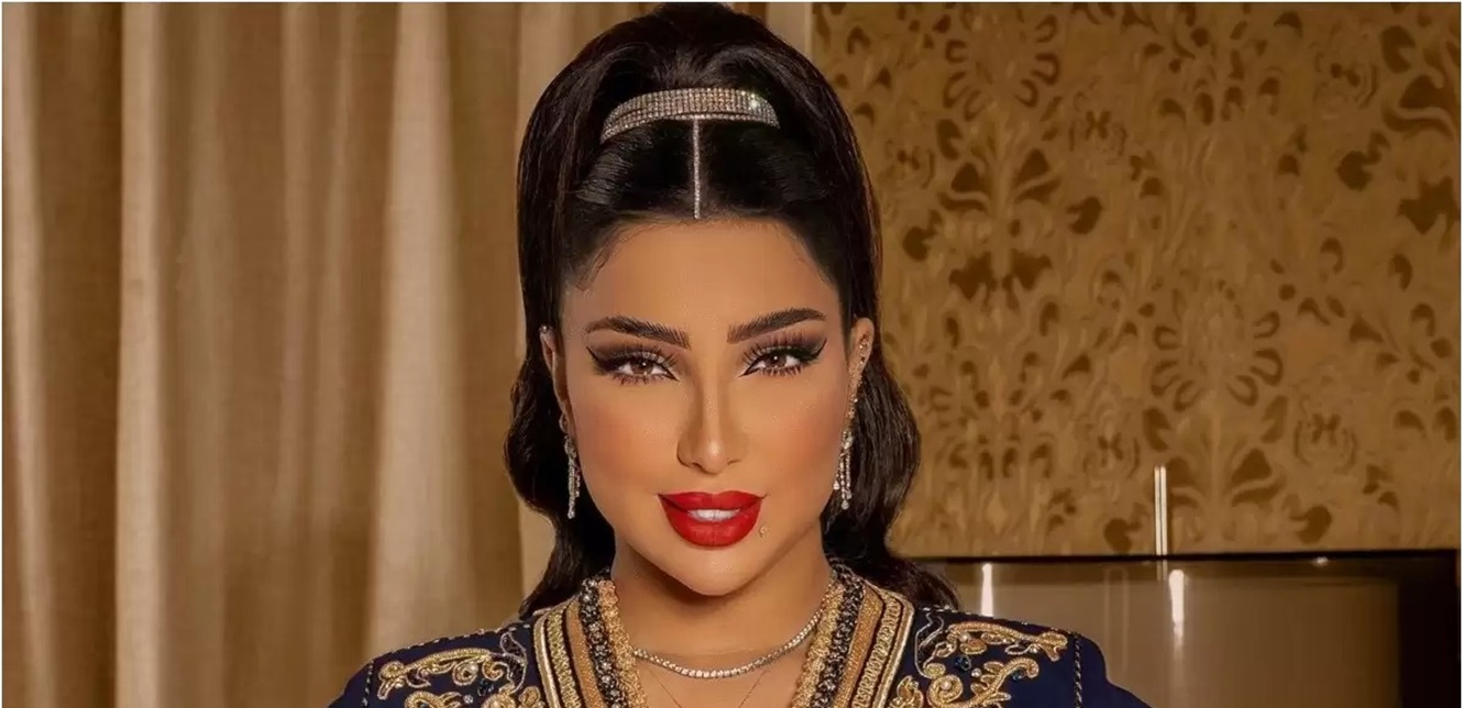 دنيا بطمة تثير الجدل بقصر فستانها وكعبها العالي.. والجمهور: ملابس فتيات ...