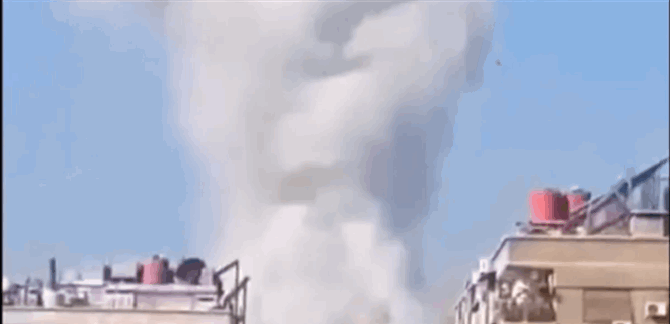 انفجارٌ يهزّ العاصمة دمشق.. ومعلومات عن استهداف قادة عسكريين