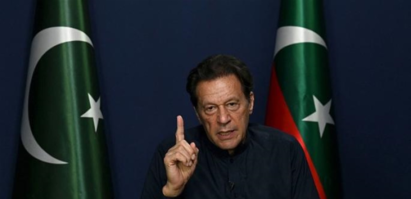 ائتلاف بلا حزب عمران خان باكستان نحو حكومة أقلية؟